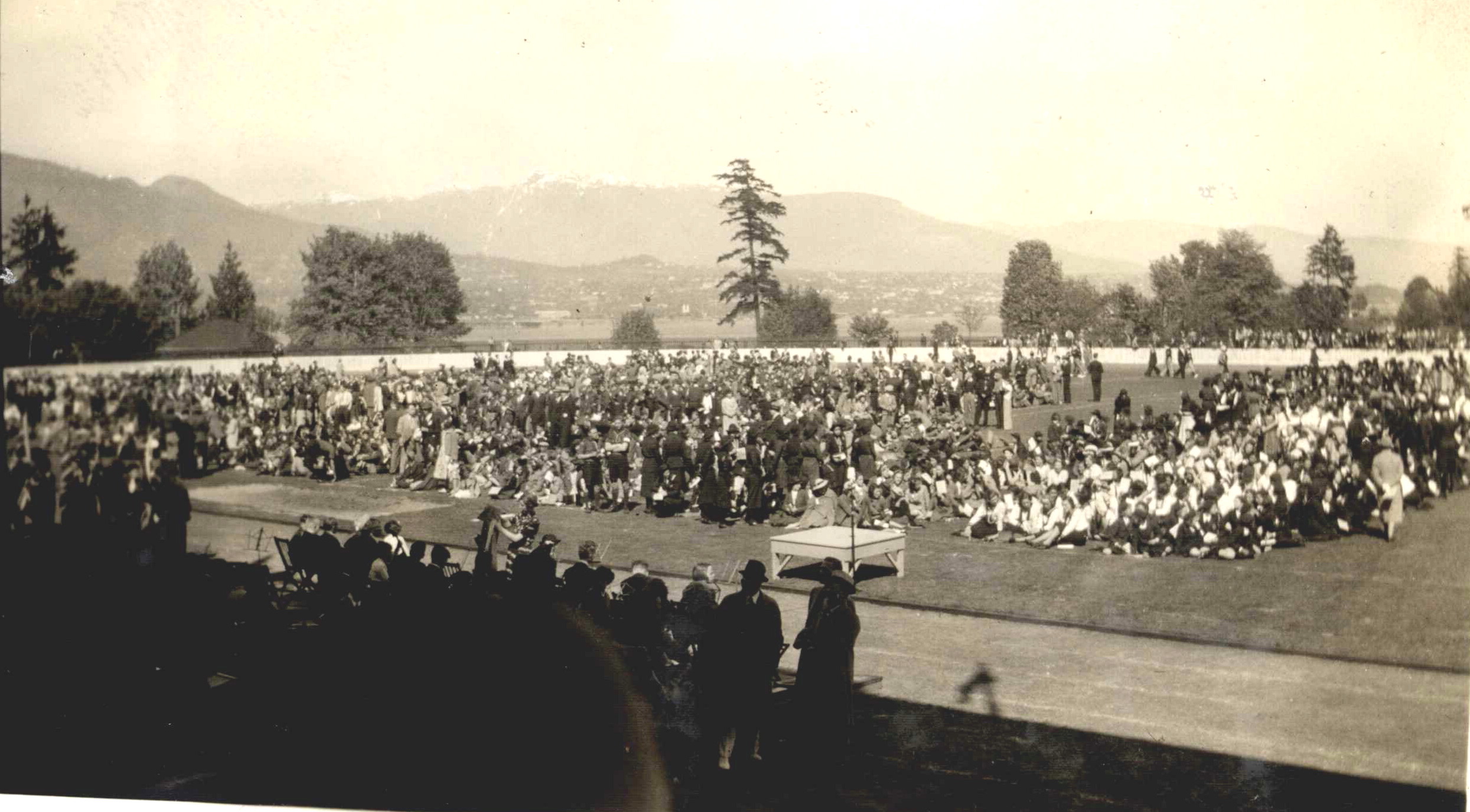 CONCERTS IN THE PARKS – The Arthur W. Delamont Foundation